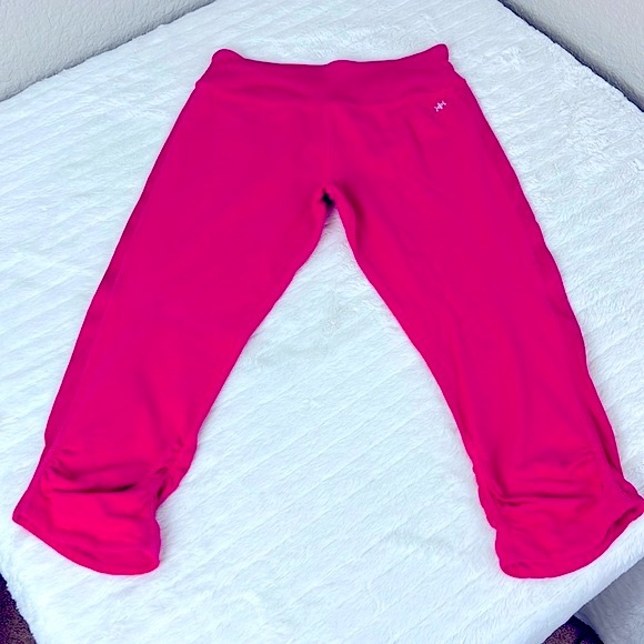 Kyodan | Pants & Jumpsuits | Kyodan Leggings Capri Cropped Hot Bright ...